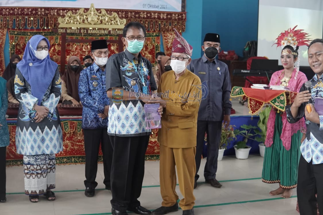 GEBYAR SENI SASTRA HAHIWANG KABUPATEN PESISIR BARAT TAHUN 2021 ...